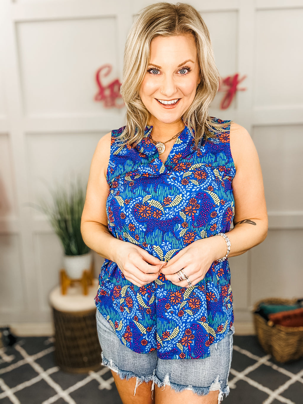 Lizzy Tank Top in Royal and Red Abstract – Soul Happy Shop