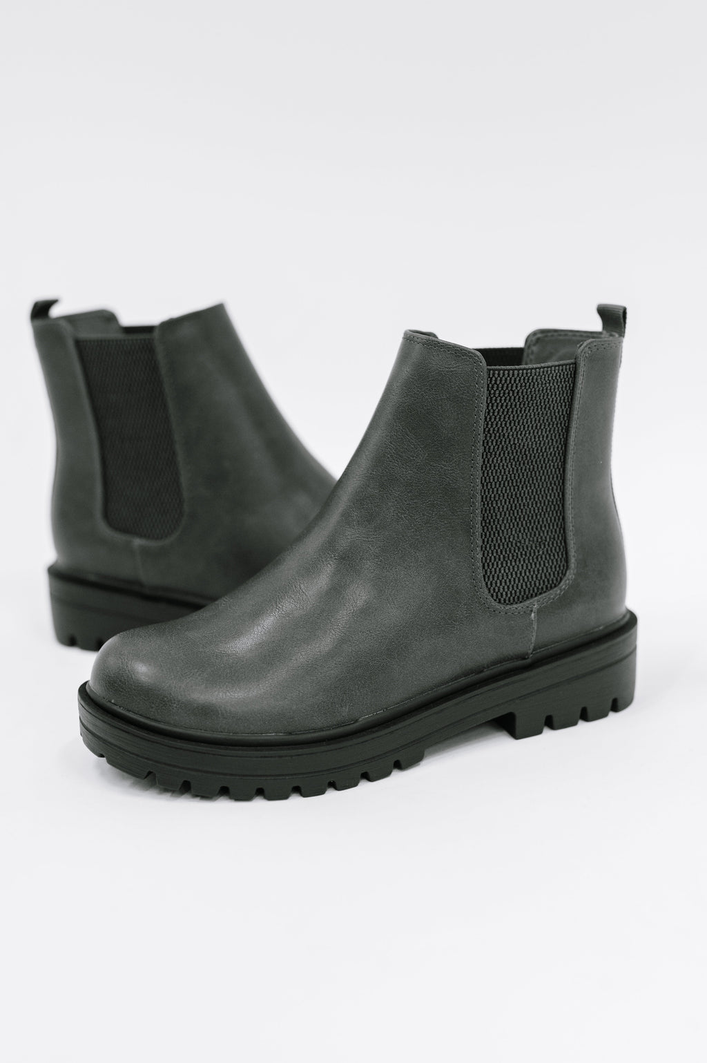 That's Just What They'll Do Paden Chelsea Boots – Soul Happy Shop